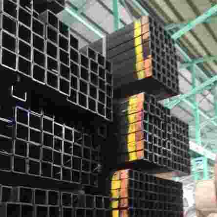 Besi Hollow Hitam 100x100x4.5 - PT. SAHABAT ANA GRUP